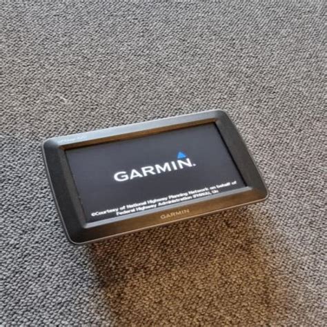 GARMIN GPSMAP MARINE AUTOMOTIVE GPS CHART PLOTTER W WORLDWIDE BASEMAP Movemarine