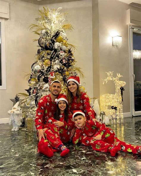 Así Es La Casa De Leandro Paredes Y Camila Galante