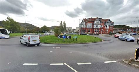 What Drivers Are Getting Wrong At Roundabouts And What The Highway Code