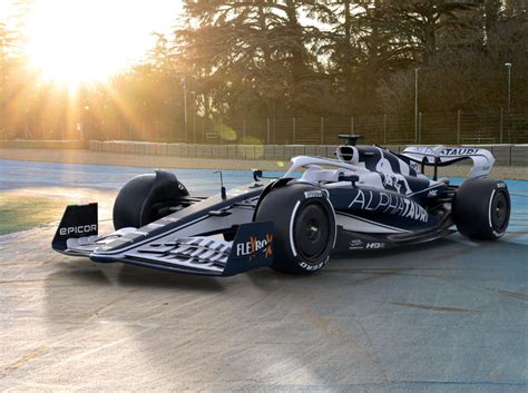 Alpha Tauri presentó su nuevo monoplaza Líder en deportes