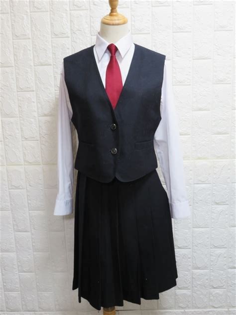 制服市場 東京都 私立 武蔵野女子学院 中学 高校 制服 冬服上下セット 校章付き