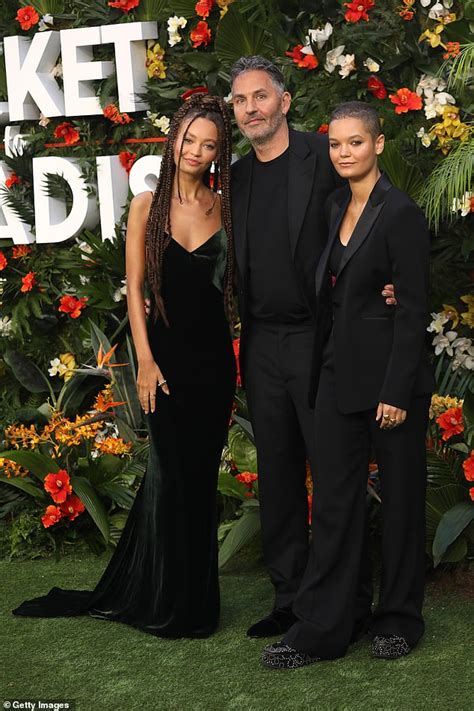Thandiwe Newtons Daughter Nico Parker Attends The Ticket To Paradise Premiere In London Daily
