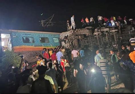 Tragédie En Inde Au Moins 288 Personnes Sont Mortes Dans Laccident De