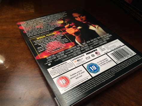Jackie Brown Blu Ray Steelbook Zavvi Exclusive Wea Uk Page 28