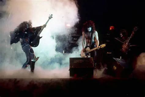 Gene Simmons Ace Frehley Paul Stanley Of Kiss Perform 1977 Old Music
