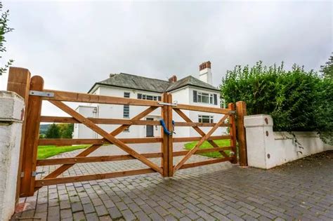 Inside The Hs2 Ghost Town With Houses Empty And Locals Numb After