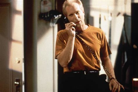 Luto Morre Peter Crombie Ator Da Famosa Série Seinfeld Terra