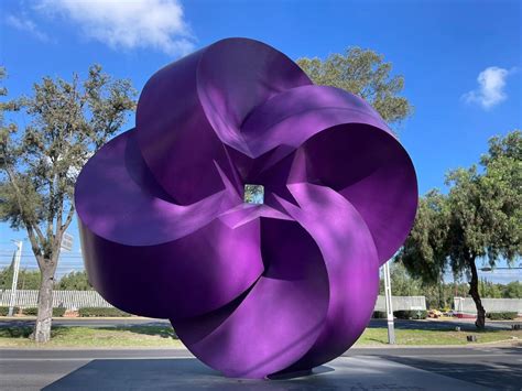 Tecámac conmemora su 198 aniversario con la instalación de la escultura