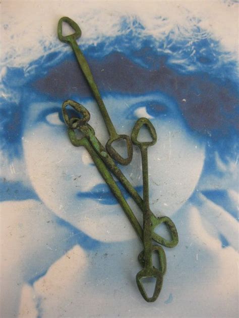 Verdigris Patina Vintage Brass Arrow Head 2 75