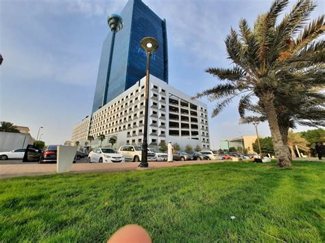 أفضل 4 أنشطة في برج الشاشة جدة
