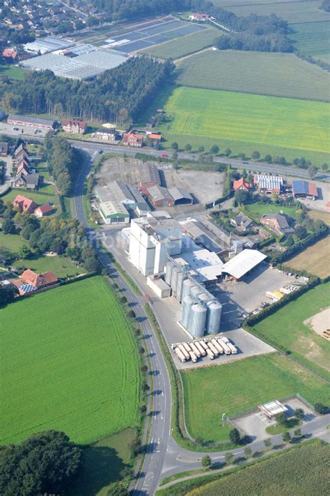Bawinkel Von Oben Firmengelände Des Landhandels Und Kraftfutterwerk Der Tihen Gmbh And Co Kg In