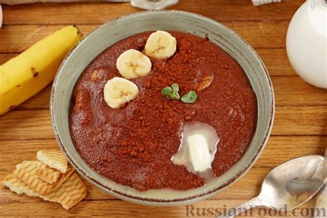 Рецепт Шоколадная манная каша с бананом на