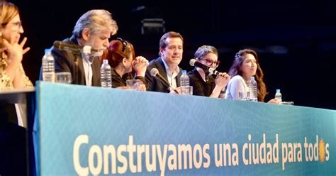 Tras la renuncia de Alberto Fernández el kirchnerismo porteño espera una decisión de CFK para