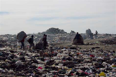 Los Recicladores De Luján El Basural A Cielo Abierto Más Grande De