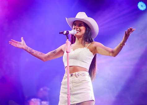 Ana Castela Página 12 De 23 Billboard Brasil