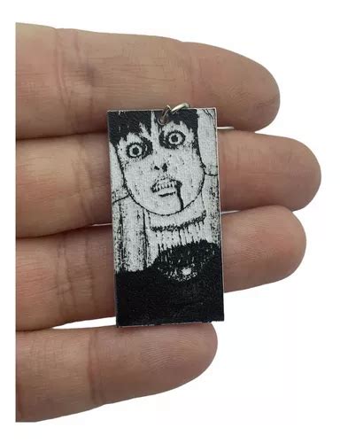 Aros Teen Spirit Tomio Red Turtleneck Precio X Par Junji Ito En Venta