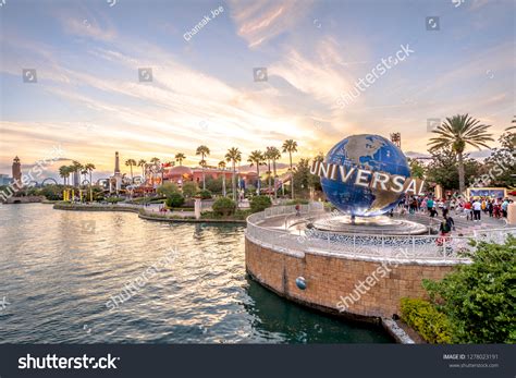 Universal Studios Globe Wallpaper