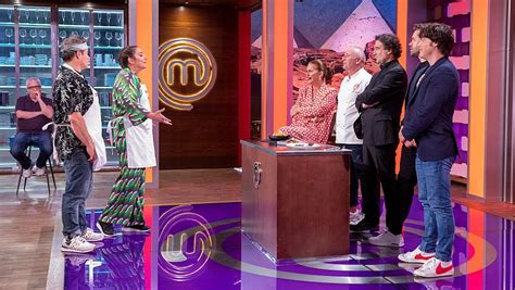 Masterchef Celebrity 8 El Impactante Look De Blanca Romero Rapada