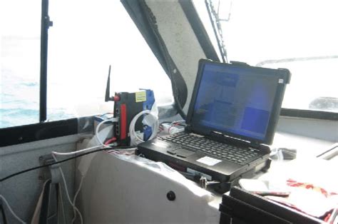 5 Tracking Equipment And Computer Set Up For Auv Deployment Photo