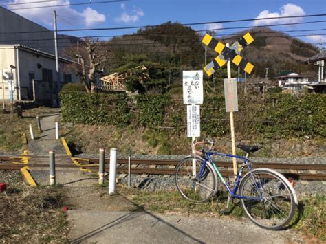 遮断機のない踏切 かくれんぼ日記 ～かくれんぼ建築設計室＆喫茶室のblog～
