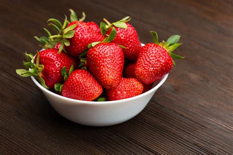 Strawberry Nutrition Facts And Health Benefits