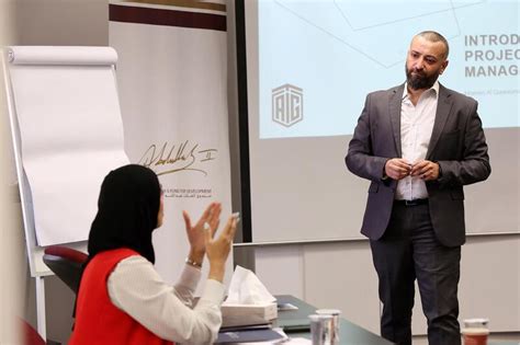 momen al qawasmi على linkedin جائزة الملك عبدالله الثاني للإنجاز