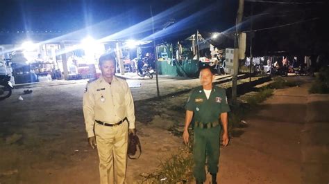 កម្លាំងប៉ុស្តិ៍នគរបាលរដ្ឋបាលឃុំជ្រោយប្រស់ បានចុះល្បាតនៅពេលយប់