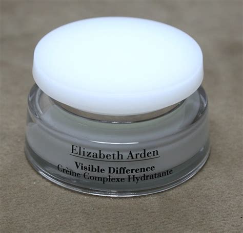 Elizabeth Arden Visible Difference – Refining Moisture Cream Complex