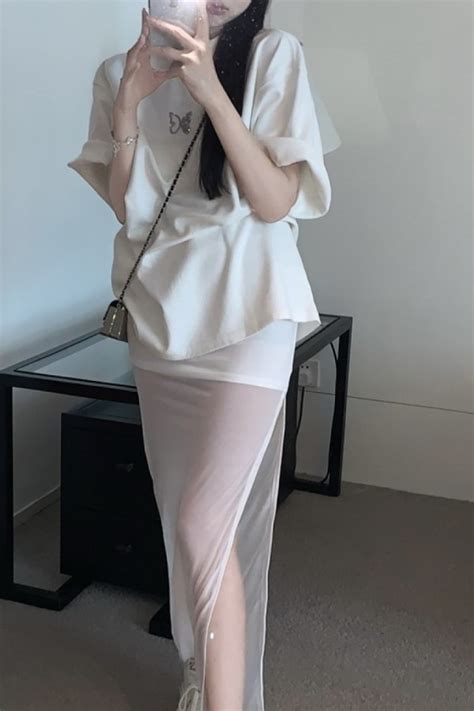 핑크프릴 Set 다이아몬드 라운드넥 반팔 티셔츠 메쉬 슬릿 롱스커트 투피스세트