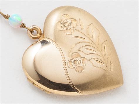 Vintage Heart Locket Necklace Heart Locket In Gold Filled With Genuine