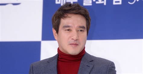 포토 조재현 카리스마 눈빛