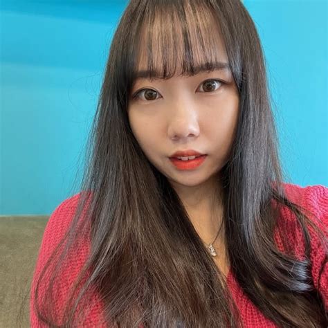 Min Na Threads Say More