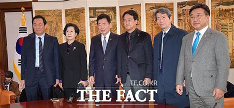 국정조사 결단 요청한 민주당 중진 의원들 Tf사진관 포토 기사 더팩트