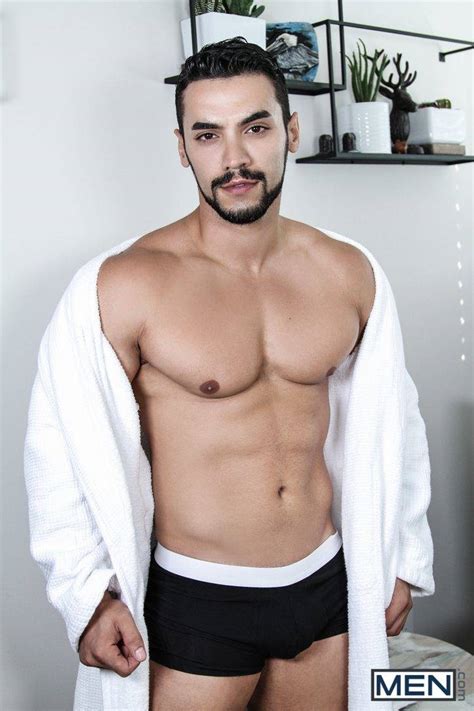 Yes Please Paul Canon And Arad Winwin Men Daily Squirt