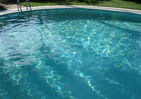 Instaladores de liner para piscinas aliados para el mantenimiento y la renovación Liner para