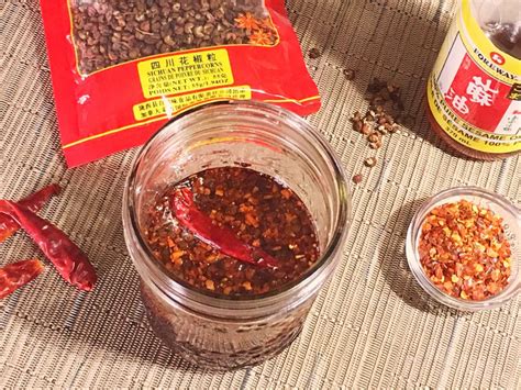 Chili Oil Recipe • A Flavorful Chinese Condiment Club Foody Club Foody