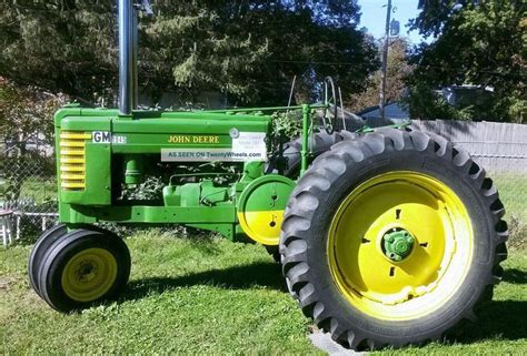 John Deere Gm Antique Tractor Hand Crank