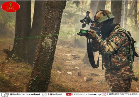 Indian Army Assam Regiment Trooper With Sig 716 Battle Rifle W Bel Hws