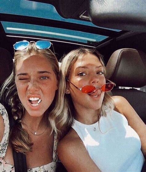 Best Friend Poses Best Friends Shoot Cute Friends Cute Friend