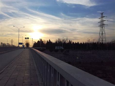 夕陽西下看落日紅霞 每日頭條