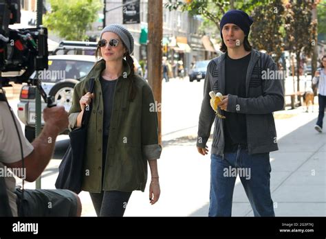 New York Ny Anne Hathaway And Jared Leto Filming Together At The We Crashed Set In