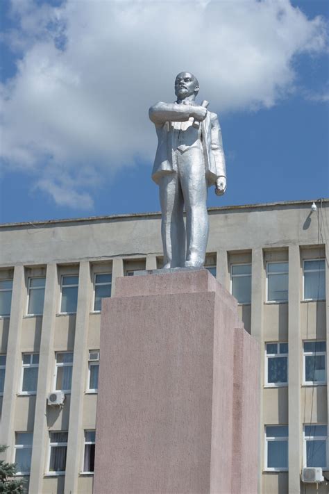 Памятник В И Ленину Ставропольский край Изобильненский район г
