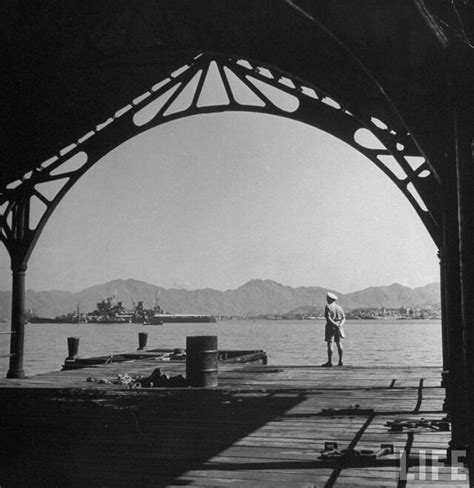 1945年日本投降后的香港 英国人来了 香港又热闹起来了 哔哩哔哩