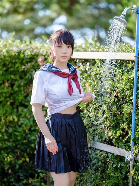 Pin On สาวมหาลัย