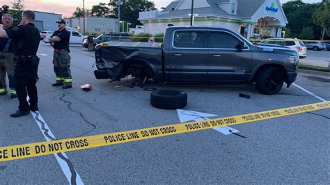 Car Crashes Into Dunkin Shop In Coventry