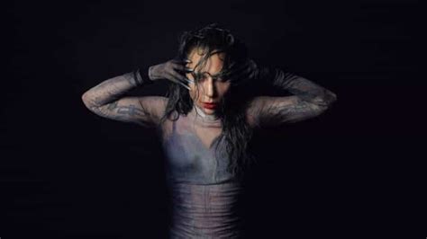 レディー・ガガが新曲「disease」をリリース！ 待望のニュー・アルバムからの第1弾シングル リリック・ビデオあり Tvgroove