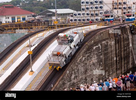 Panama Canal Panama Entering First Lock Caribbean Side Heading