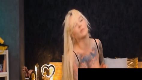 Blonde College Hottie Gets Her Honeycomb Drilled Eporner