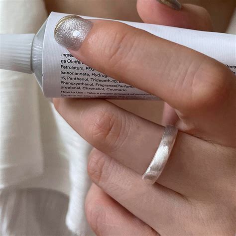 데일리에스 당일출고set💍 매트 실버 앵게이지 스크레치 볼드 얇은 레이어드 오픈 링 반지