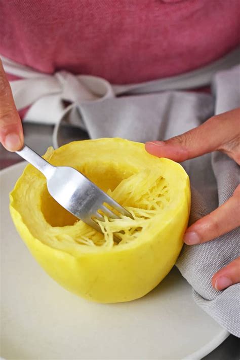 Microwave Spaghetti Squash Nom Nom Paleo